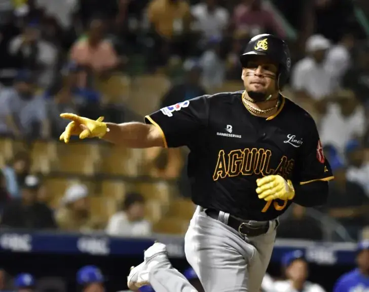 Rodríguez y Morel ganan premios Novato y Caballero del Año en béisbol ...