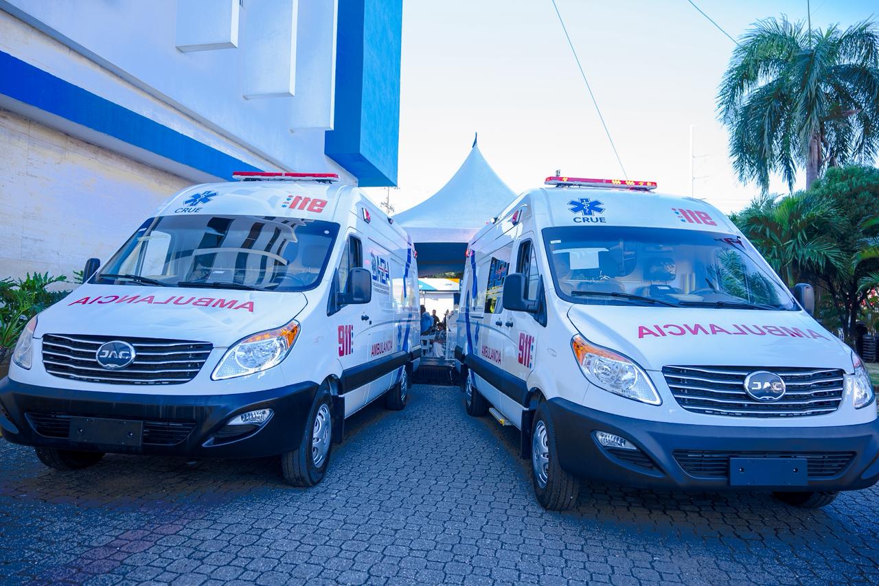 Gobierno entrega dos ambulancias para fortalecer el acceso a la salud ...